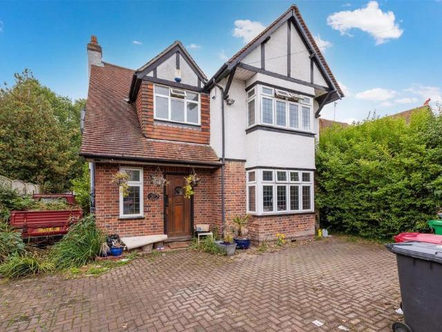 3 bedroom detached house to rent