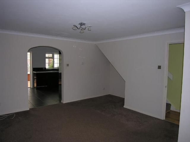 3 bedroom detached house to rent