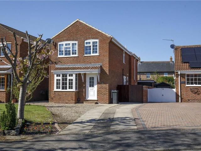 3 bedroom detached house to rent