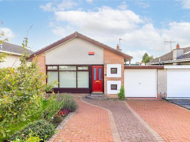 3 bedroom detached house to rent