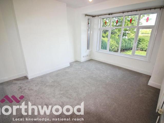 3 bedroom detached house to rent
