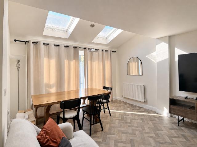 3 bedroom detached house to rent