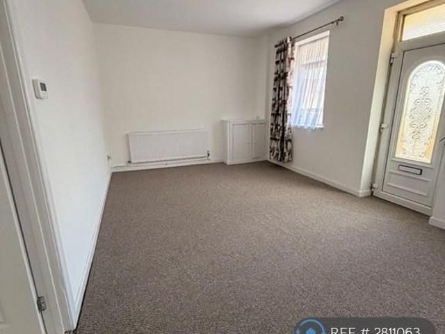 3 bedroom detached house to rent
