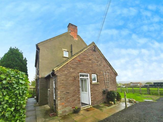 3 bedroom detached house to rent