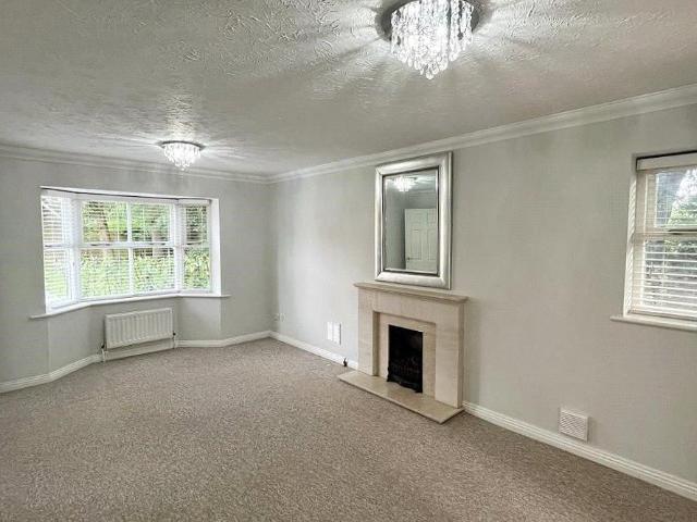 3 bedroom detached house to rent