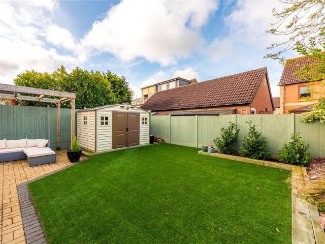 3 bedroom detached house to rent
