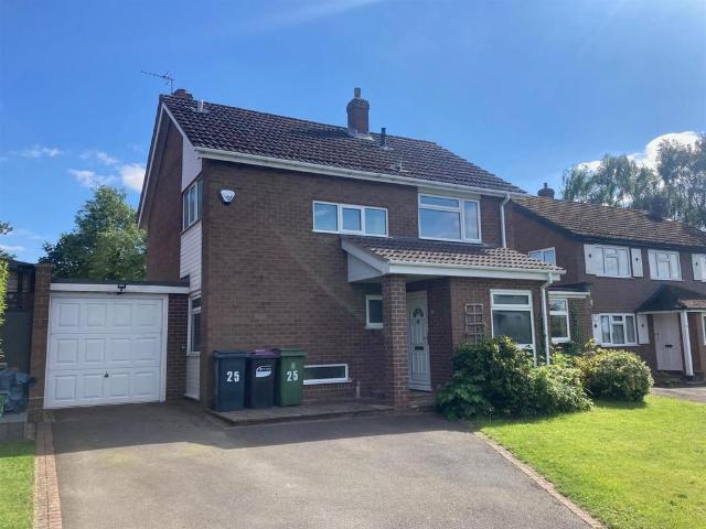 3 bedroom detached house to rent
