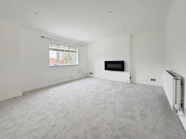 3 bedroom detached house to rent