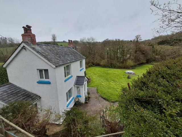 3 bedroom detached house to rent