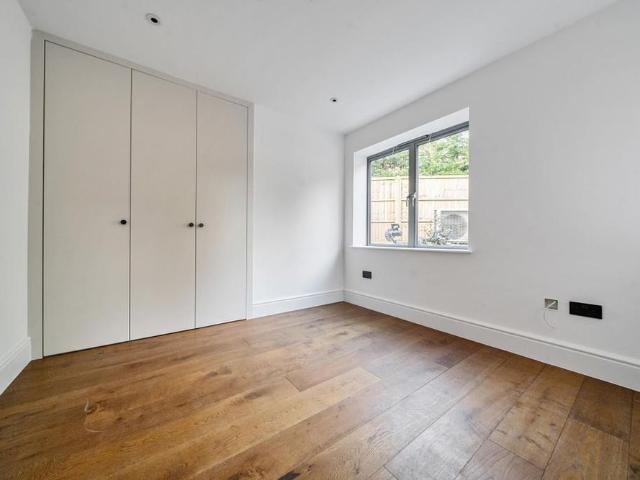3 bedroom detached house to rent
