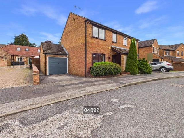 3 bedroom detached house to rent