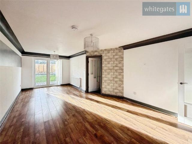 3 bedroom detached house to rent