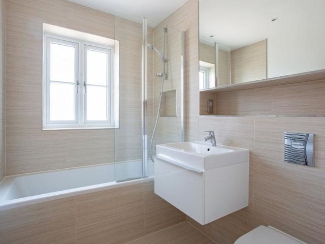 3 bedroom detached house to rent