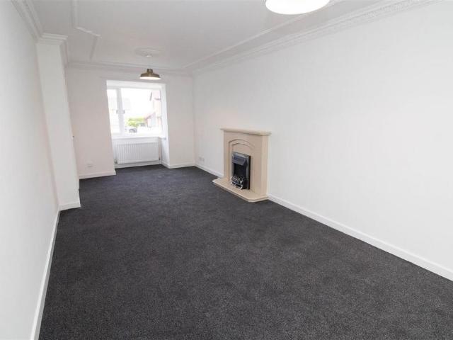 3 bedroom detached house to rent