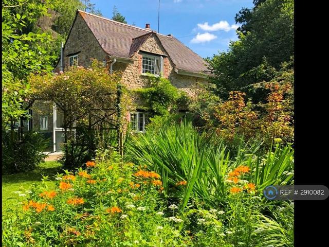 3 bedroom detached house to rent