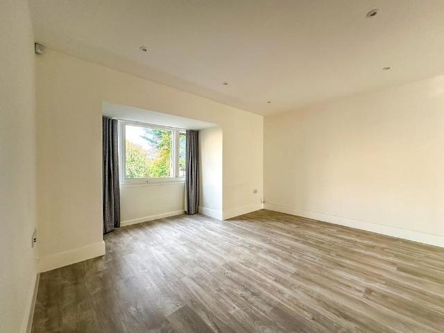 3 bedroom detached house to rent