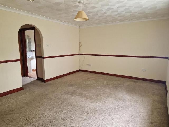 3 bedroom detached house to rent