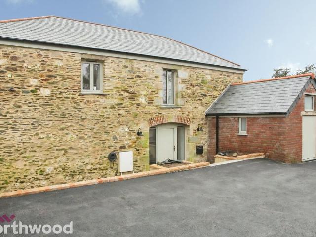 3 bedroom detached house to rent
