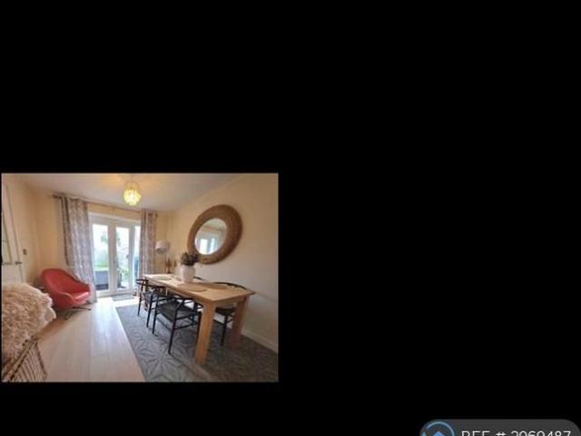 3 bedroom detached house to rent