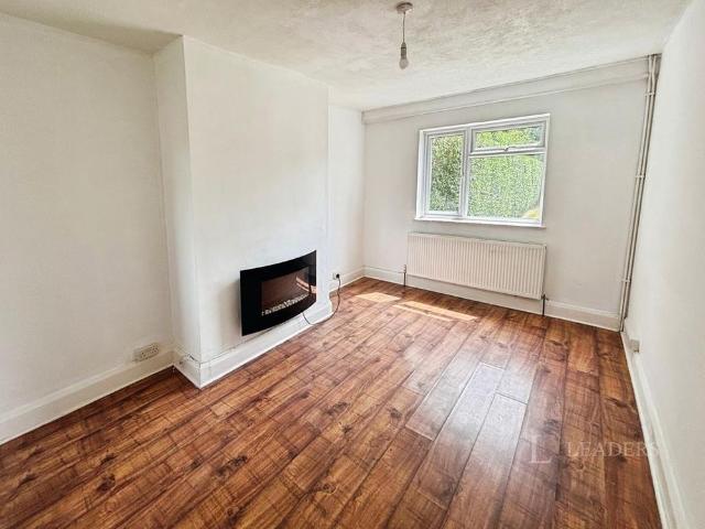 3 bedroom detached house to rent