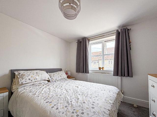 3 bedroom detached house to rent