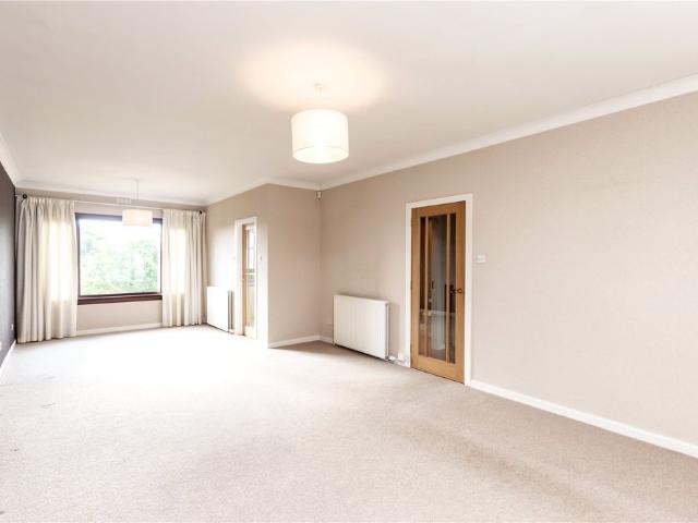 3 bedroom detached house to rent