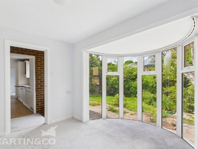 3 bedroom detached house to rent