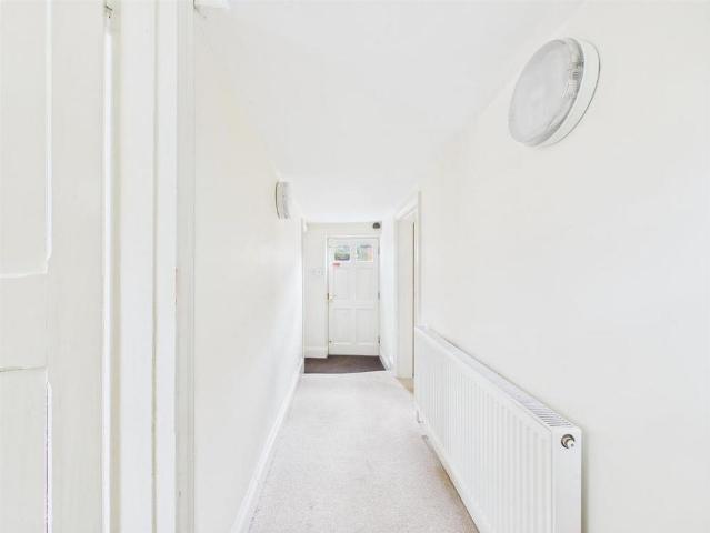 3 bedroom detached house to rent