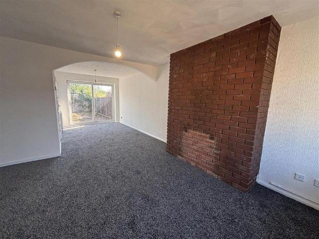 3 bedroom detached house to rent