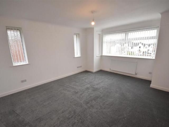 3 bedroom detached house to rent