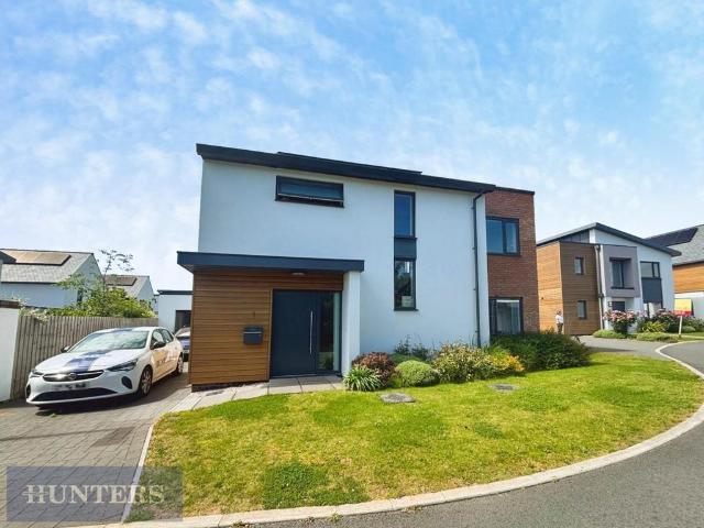 3 bedroom detached house to rent