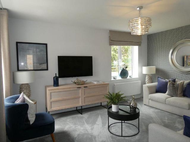 3 bedroom detached house to rent