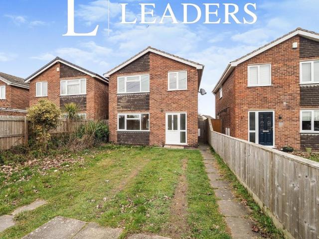 3 bedroom detached house to rent