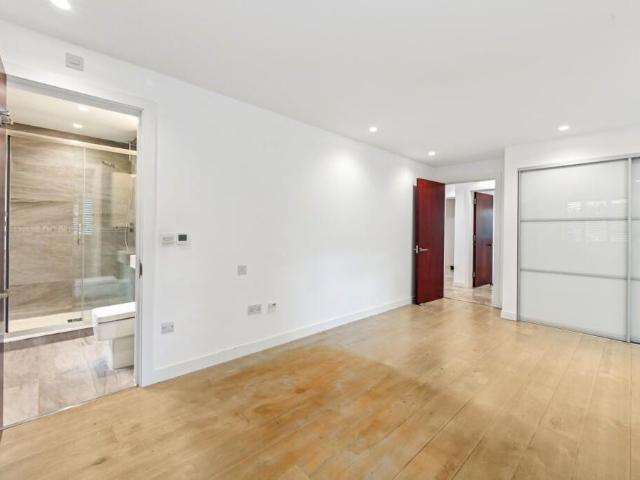 3 bedroom detached house to rent