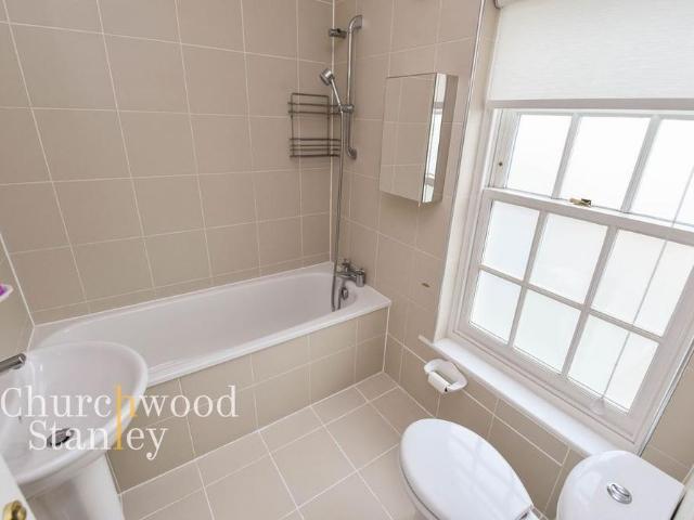 3 bedroom detached house to rent