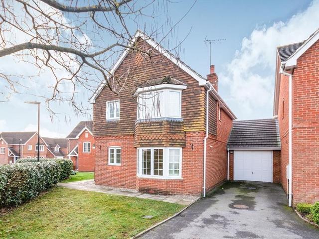 3 bedroom detached house to rent