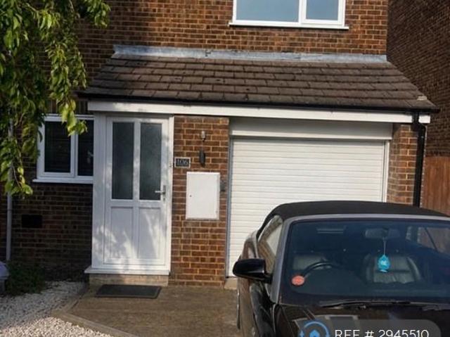 3 bedroom detached house to rent