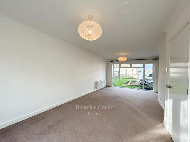 3 bedroom detached house to rent