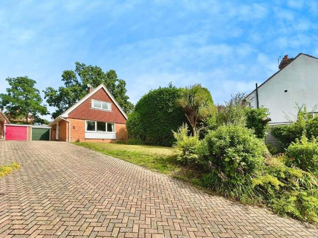 3 bedroom detached house to rent