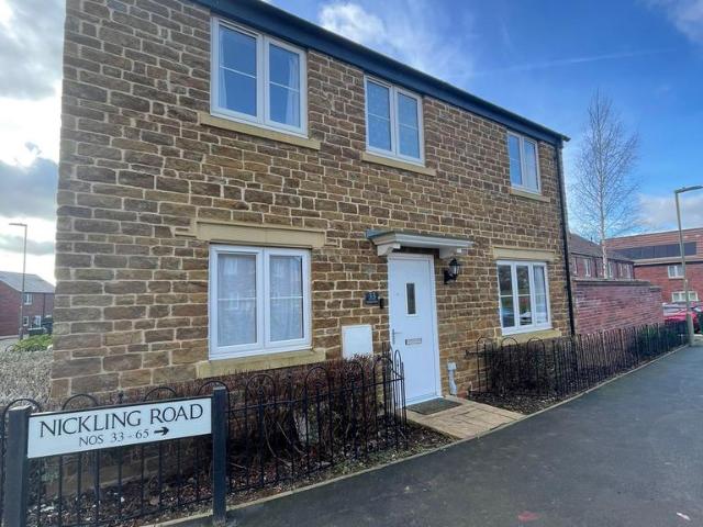 3 bedroom detached house to rent