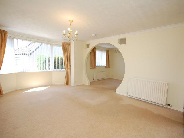 3 bedroom detached house to rent