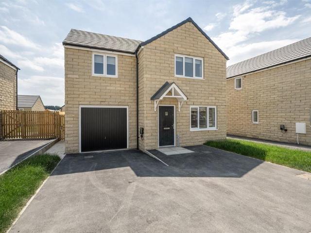 3 bedroom detached house to rent