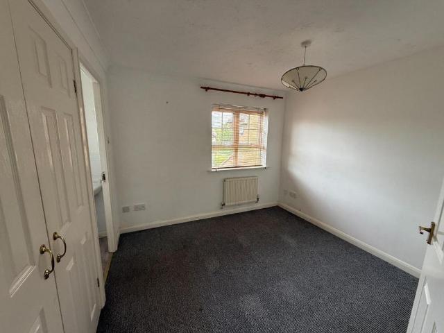 3 bedroom detached house to rent