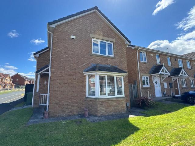 3 bedroom detached house to rent