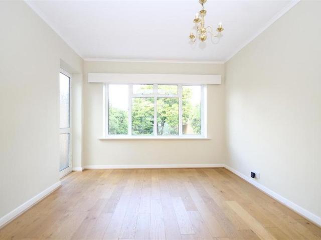 3 bedroom detached house to rent