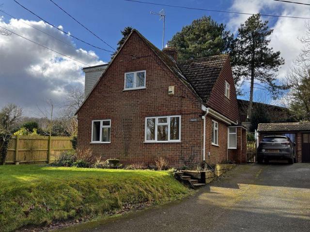 3 bedroom detached house to rent
