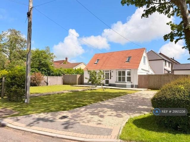 3 bedroom detached house to rent