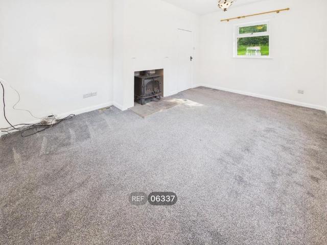 3 bedroom detached house to rent