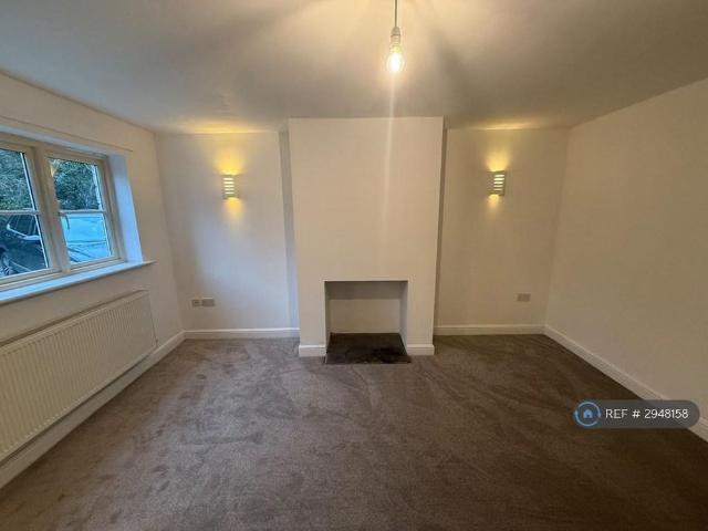 3 bedroom detached house to rent
