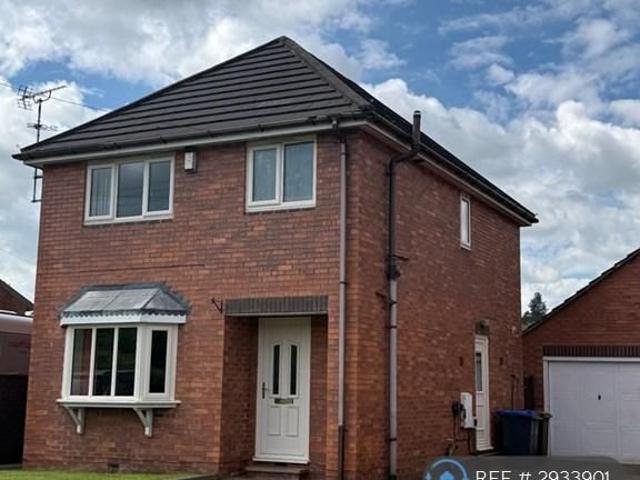 3 bedroom detached house to rent